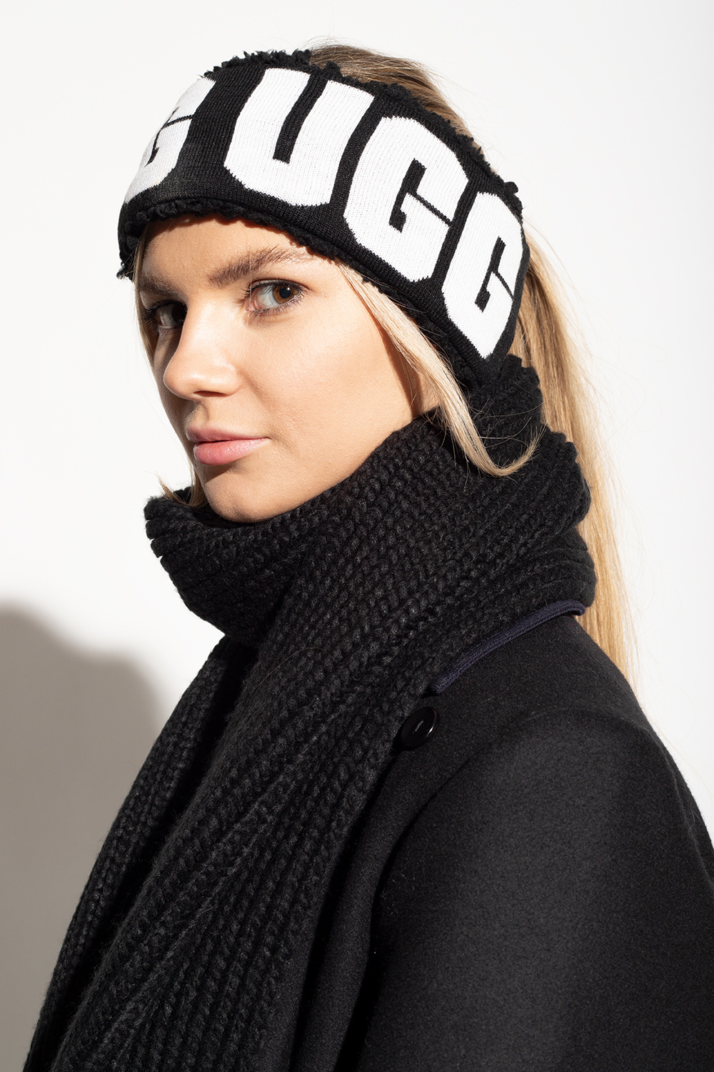 Insulated headband UGG SchaferandweinerShops Sweden UGG Simone boyfriend haettetroje i olivengron